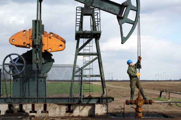 Gas and Oil Safety in Fall Protection - Oilfield Fall Safety